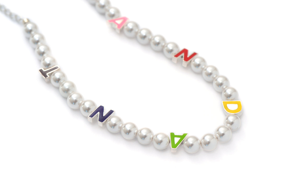 Enamelled 925 Sterling Silver Logo Pearl Necklace – Indipandant